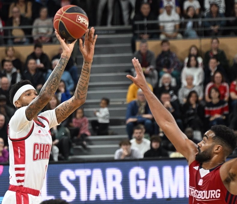 BASKET (Betclic Elite) - L'Elan Chalon s'impose face à la SIG devant ...