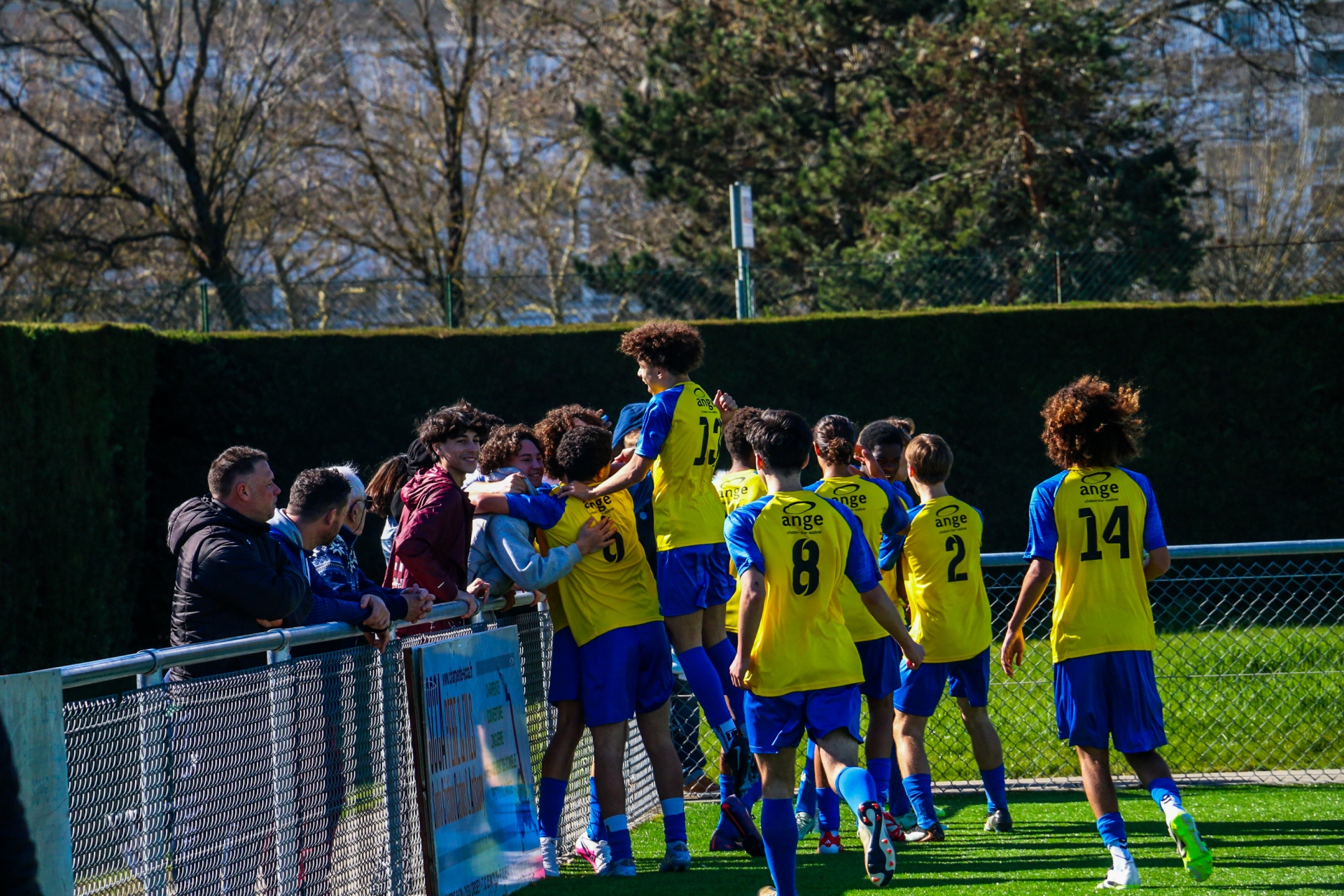FC CHALON – Un week-end presque parfait pour les Jaunes et Bleus - info ...