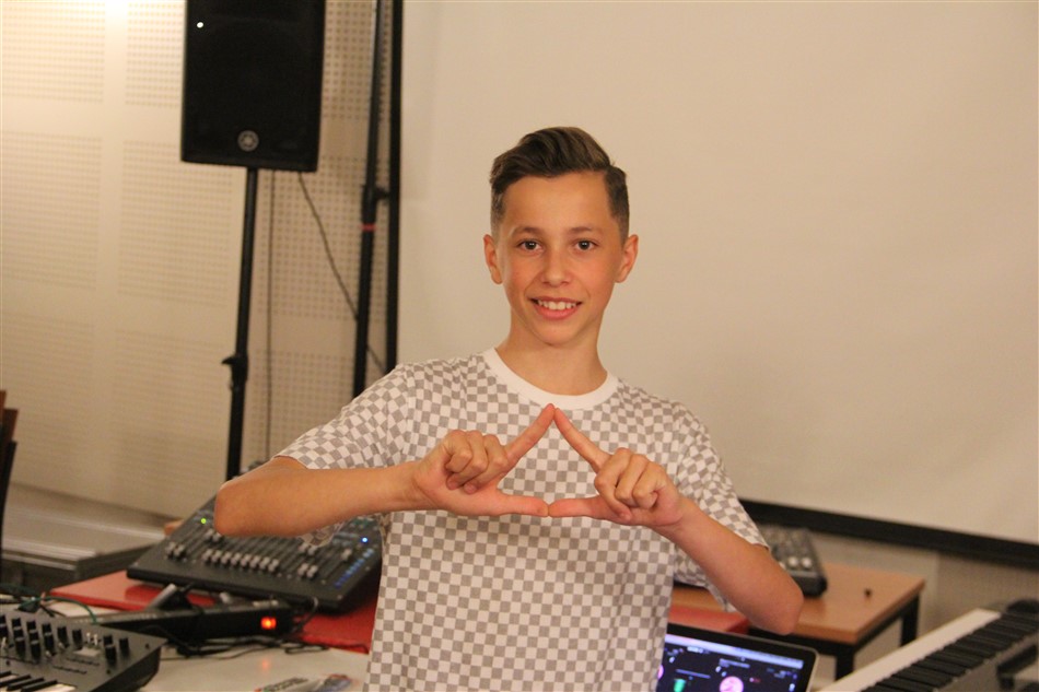 Avec DJ Liam NRD, la relève est assurée! - info-chalon.com - Toute l ...