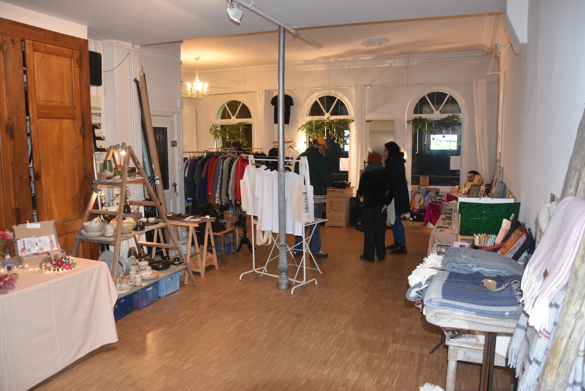 Marché de Noël au studio Josyane et Julien Piffaut - info-chalon.com ...