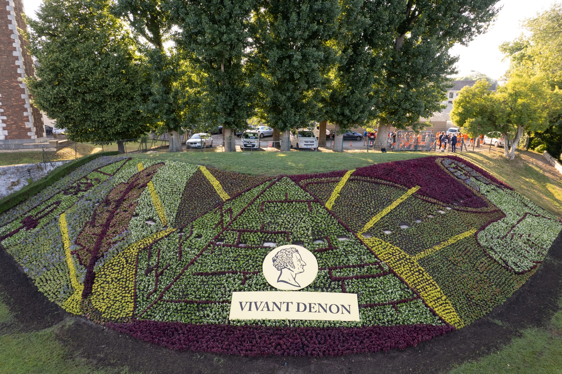 Remerciements aux agents du service des Espaces Verts pour la ...