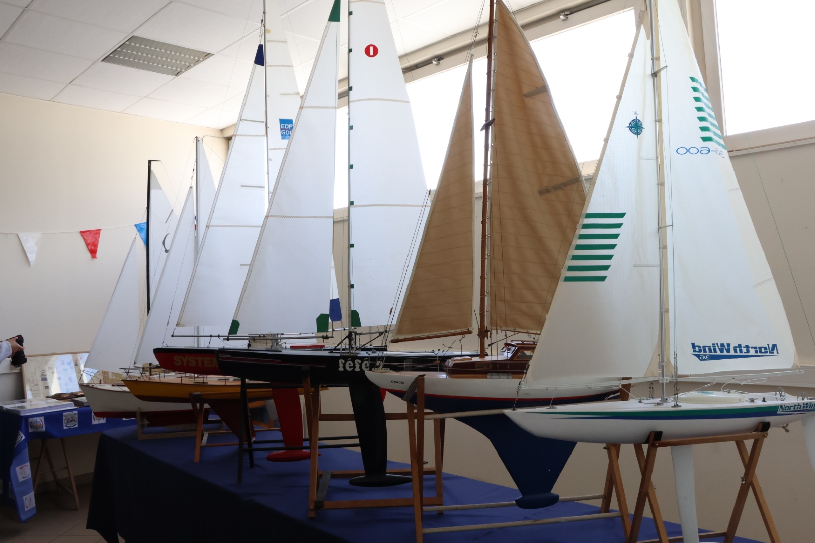 Une soixantaine de maquettes présentée à la porte ouverte du Club de ...