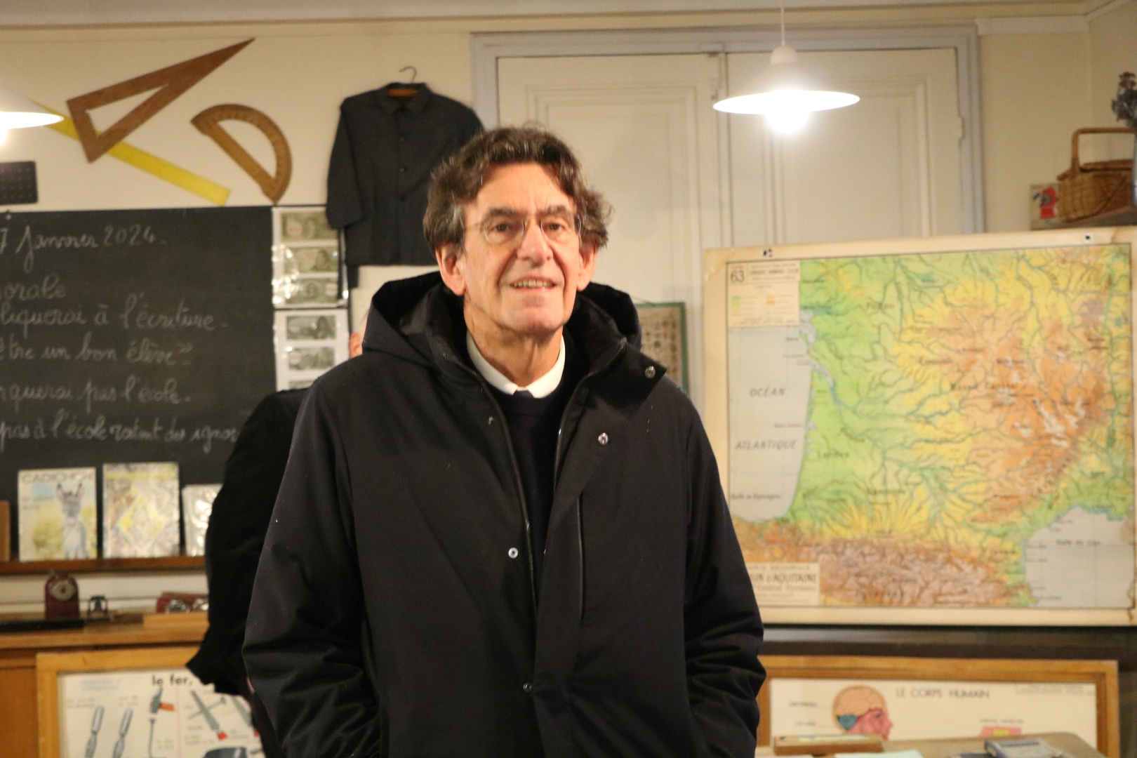 Luc Ferry, philosophe et ministre de l’Éducation nationale de Jacques ...