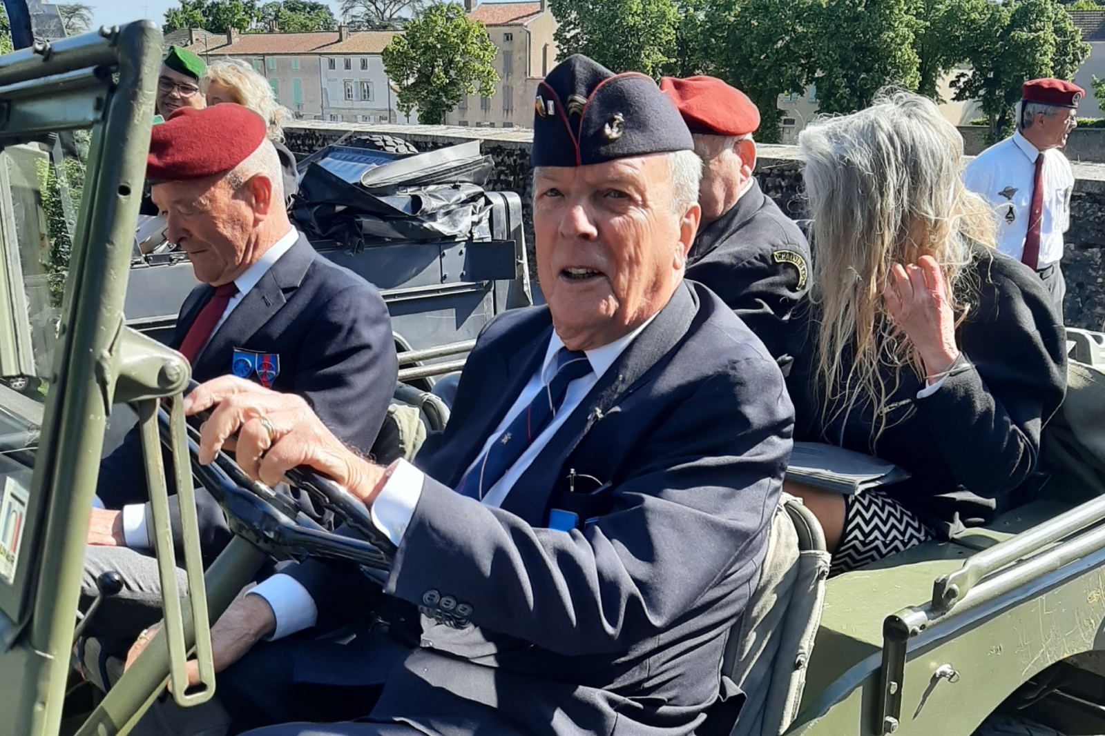 La section UNP 712 de Chalon-sur-Saône a fêté ses 40 ans d'existence ...