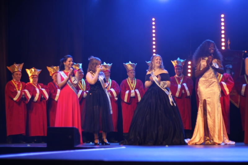 Élection de la Reine du Carnaval de Chalon 2026 : Clara Chemouny sacrée ...